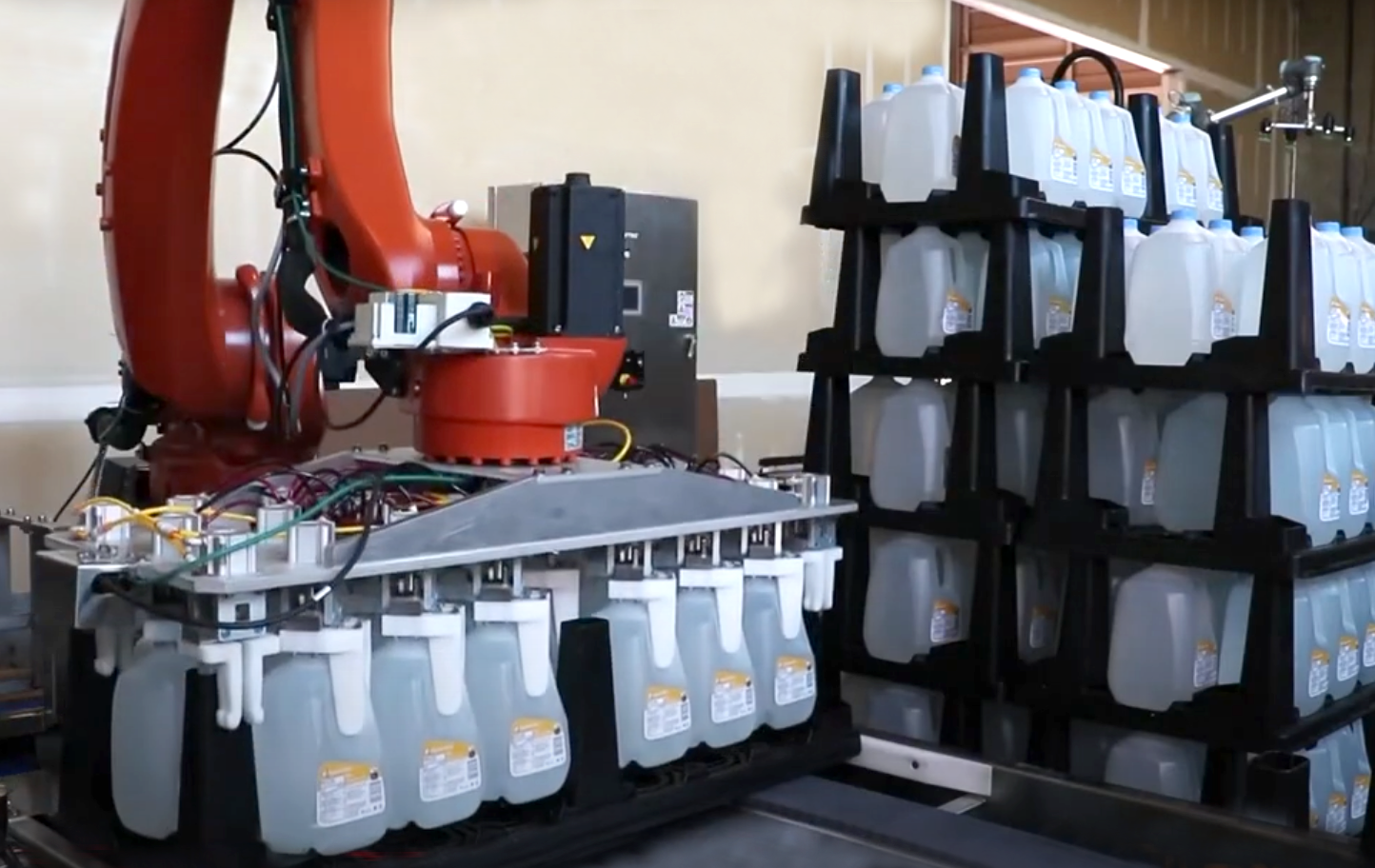 robotic palletizing equipment | Apex Motion Control - Cobots, Robots ...